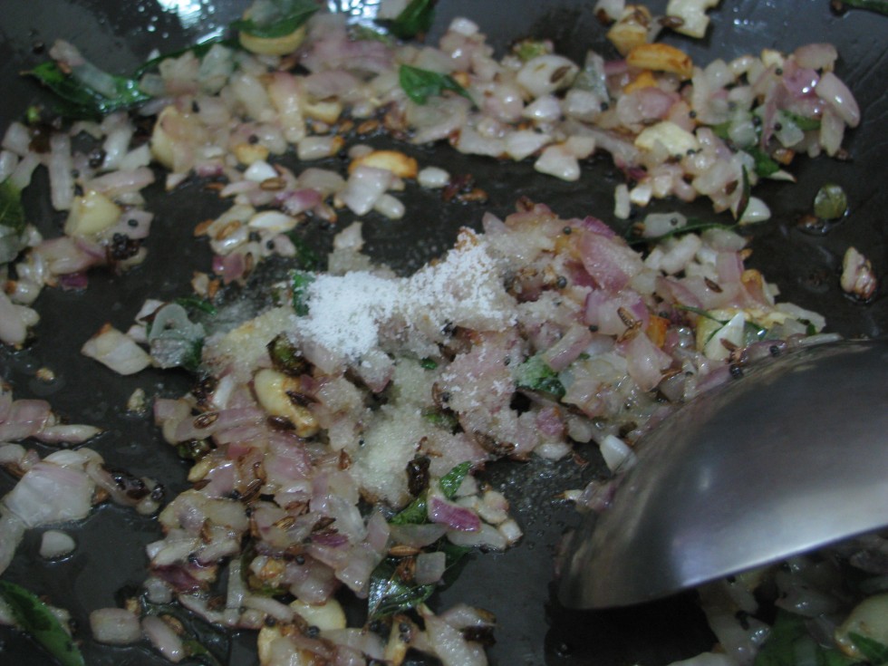 Pitla Recipe | Maharastrian Besan Pithla – HealthyVegRecipes