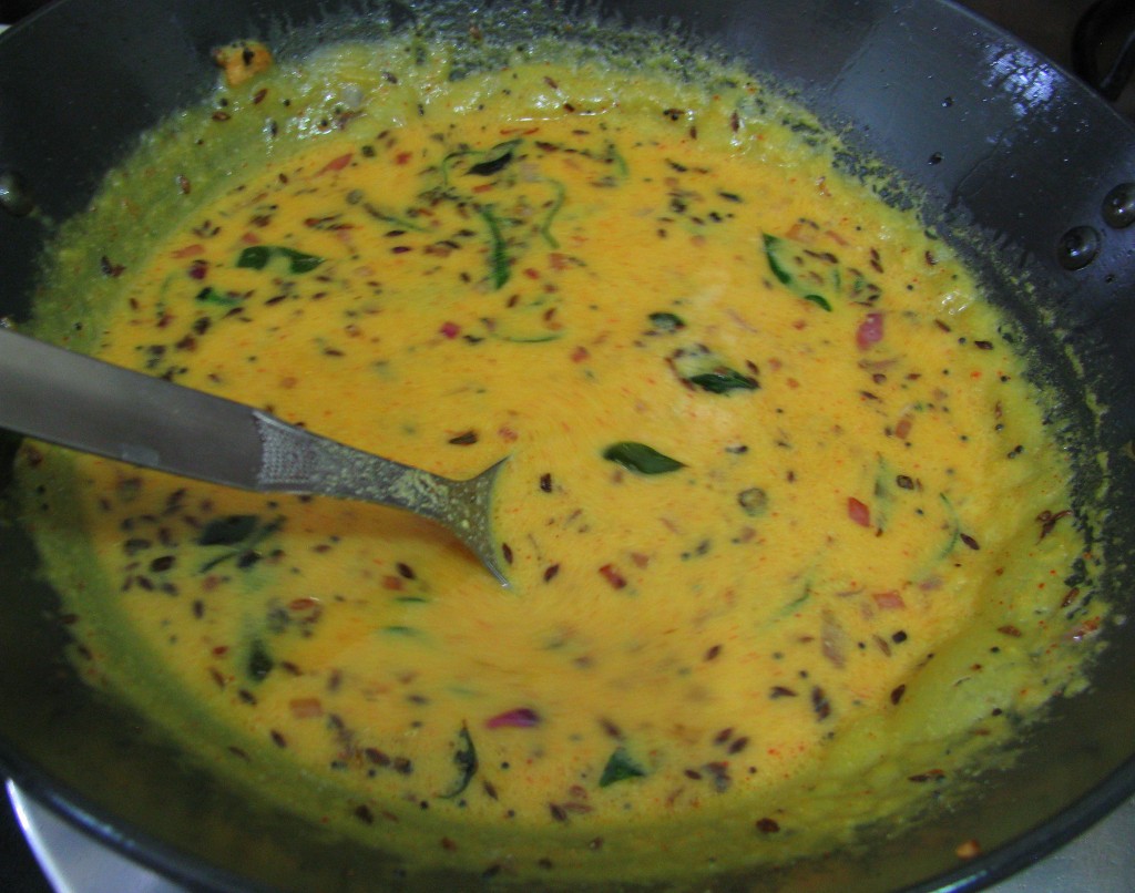 Pitla Recipe | Maharastrian Besan Pithla – HealthyVegRecipes